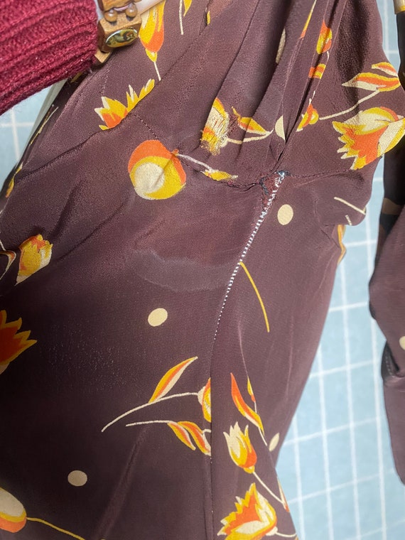 Vintage 1920’s brown flapper dress with orange and ye… - Gem