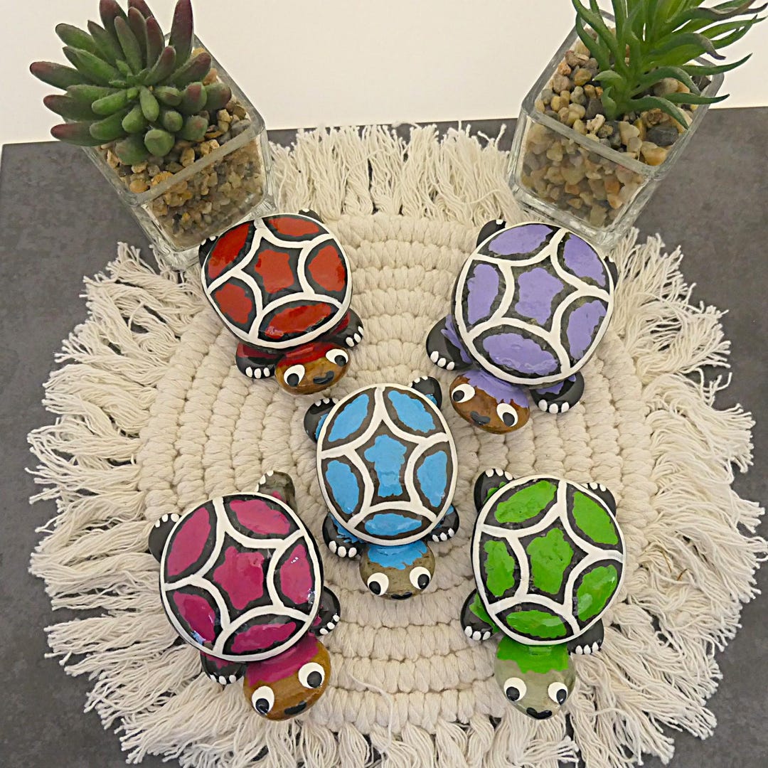 Painted Stones With Turtle Pattern Stone Animals Stone Animal Birthday ...