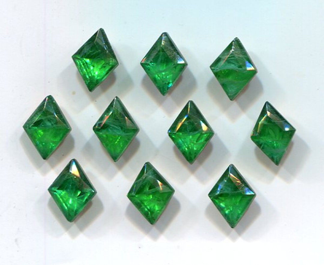 10 Bohemian Diamond Chaton Light Emerald 10 X 7 Mm - Etsy Canada