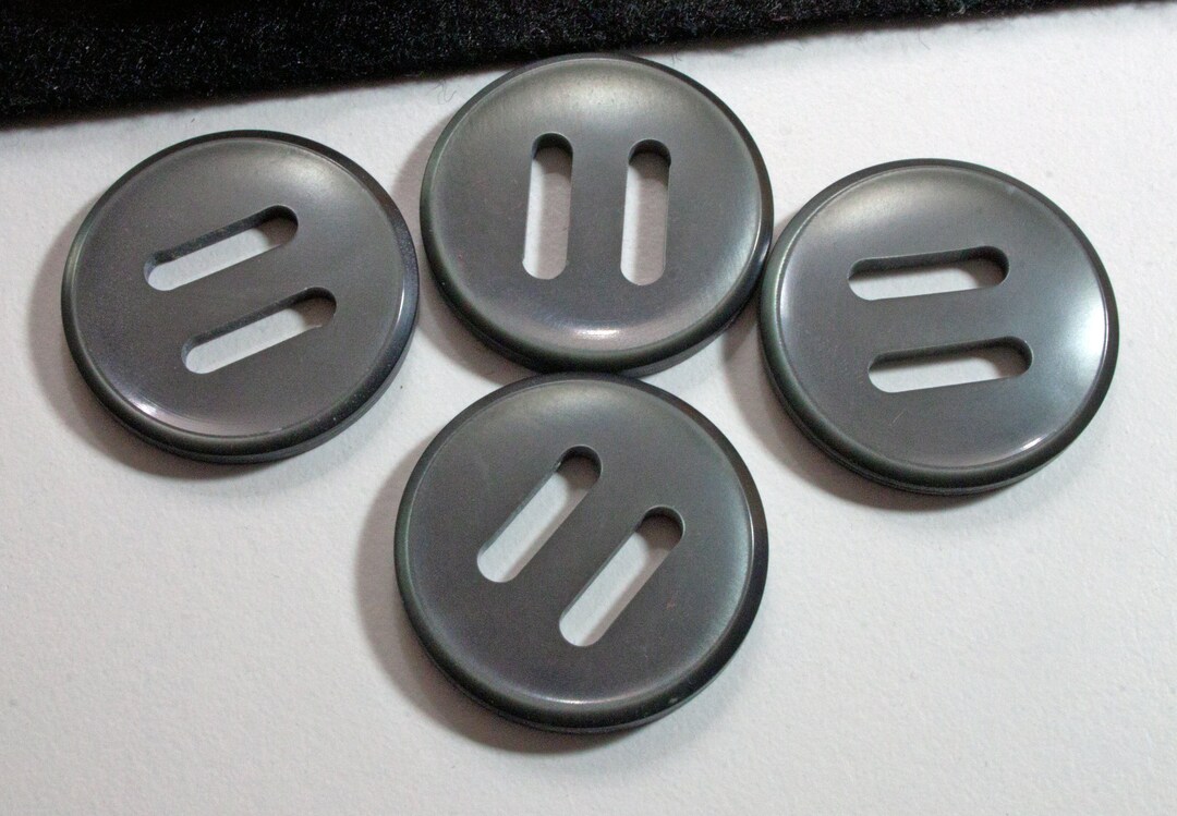 4 Vintage Buttons 28 Mm Grey Round Buckles Old Plastic Retro Buttons ...