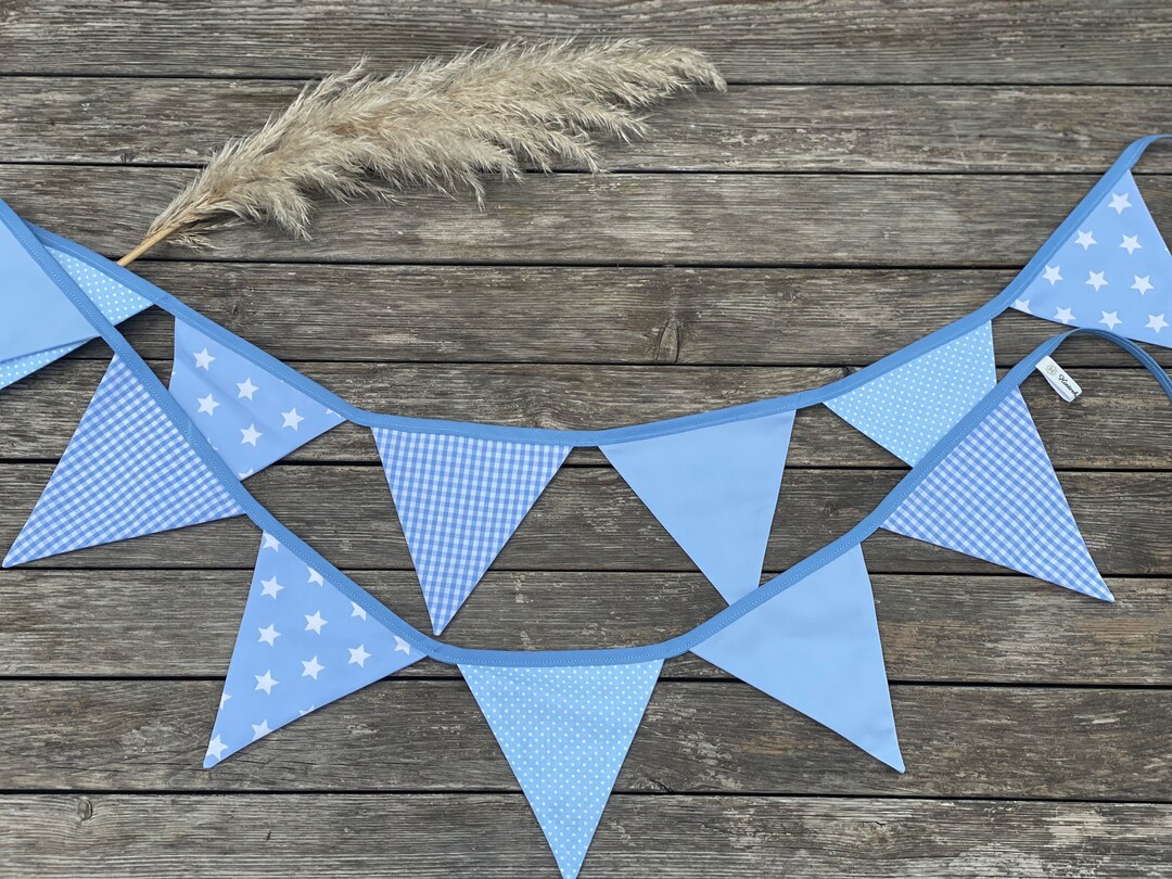 Pennant Chain/ Garland in Various Sizes Light Blue/ White With Dots ...
