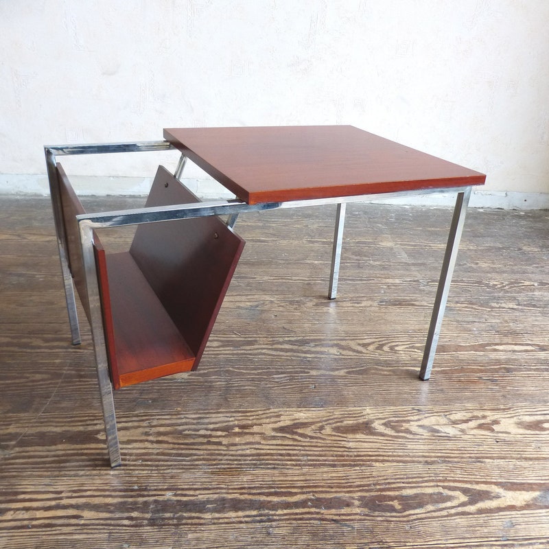 Magazine Rack Table - Etsy