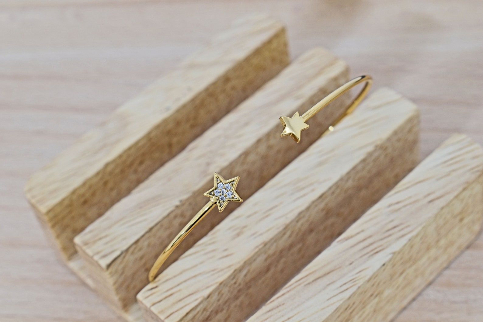 Star Wire Bangle, BW-02G, 16K Shiny Gold Plated Brass, Wire 1.3mm Thick ...