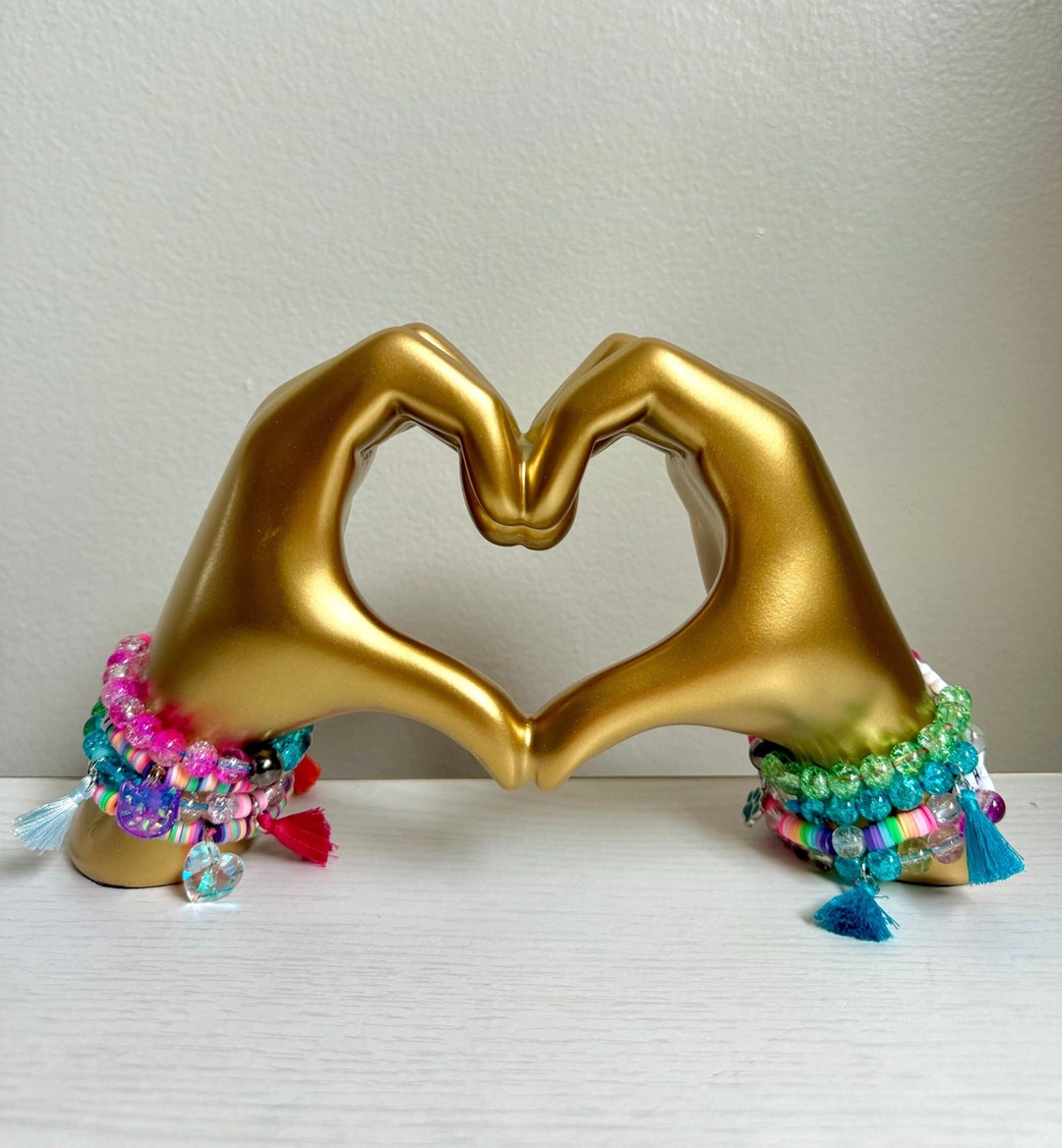 Taylor Swift ERAS TOUR Mix Inspired Heart-hands Sculpture With Hand ...