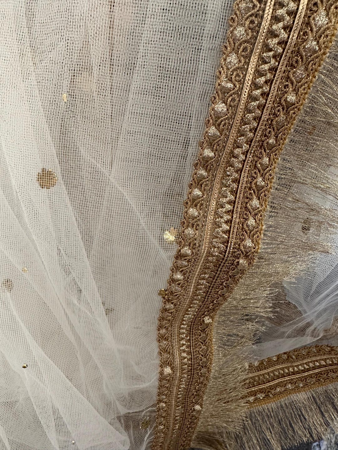 Traditional Pakistani Nikkah / Indian Net Veil / Dupatta / Wedding Veil ...
