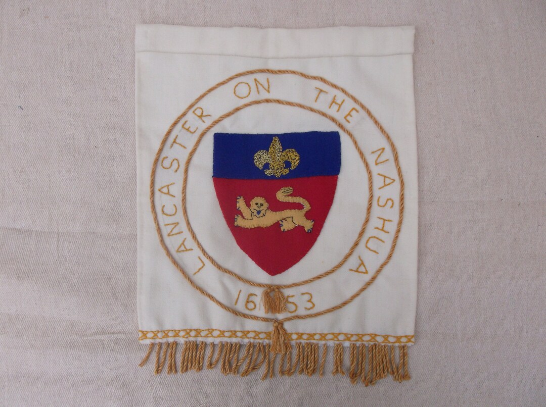 Small Gonfalon, Hanging Flag, Banner, Fabric Wall Hanging, Re-enactment ...