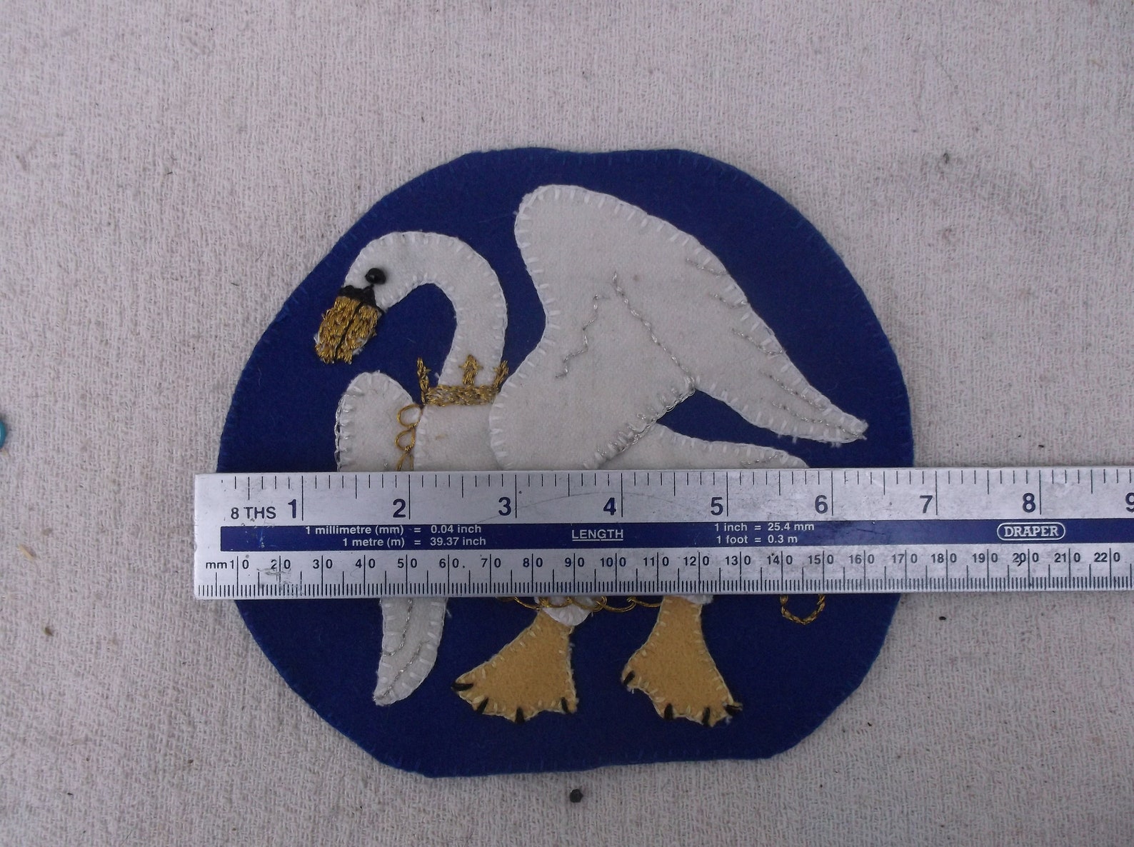 Royal Buckinghamshire Swan Livery Badge Crowned and Chained - Etsy