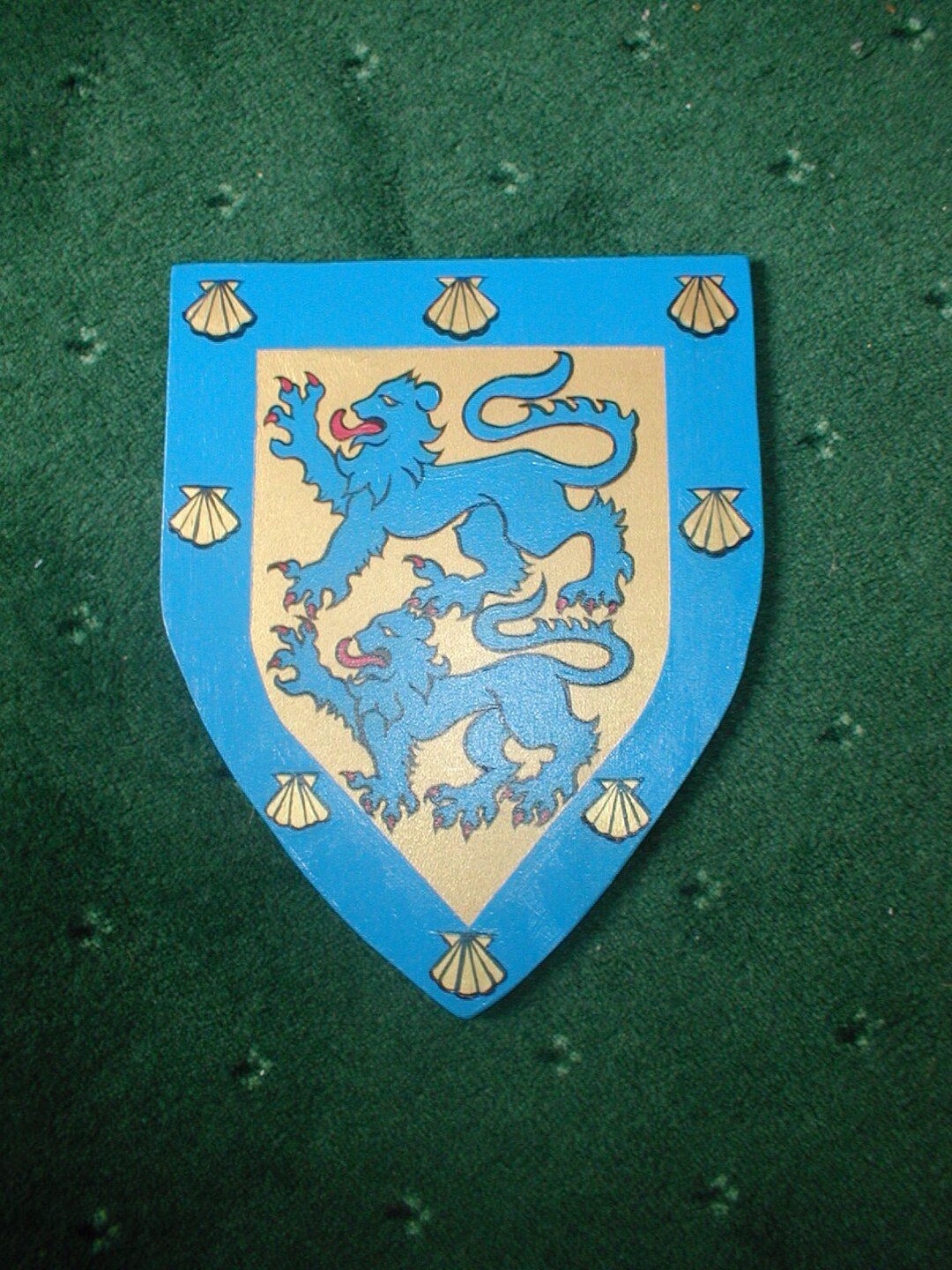 Small Heater Shield Plaque Decorative Flat Shield-shaped Wall - Etsy