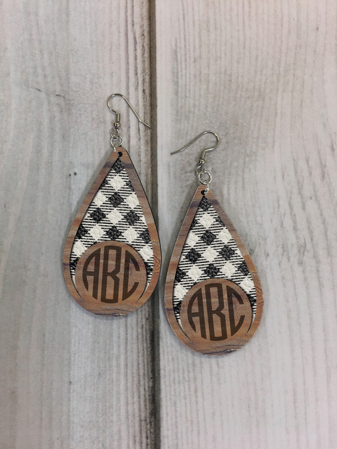 DIGITAL FILE Buffalo Plaid Circle Monogram Wooden and Leather Look Drop ...