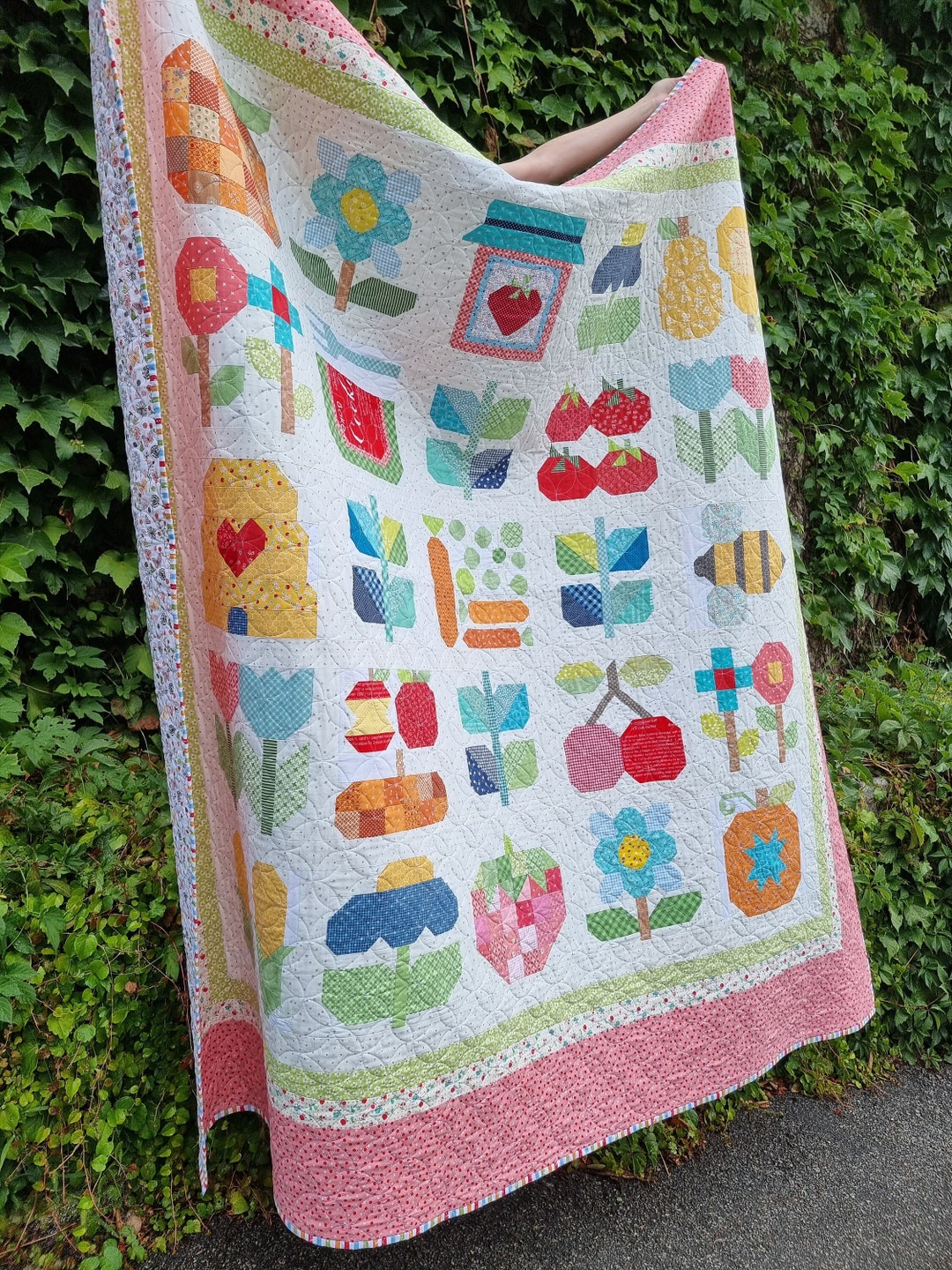 Floral Quilt, Fruits and Berries Print Quilt, Colorful Quilt, Cotton ...