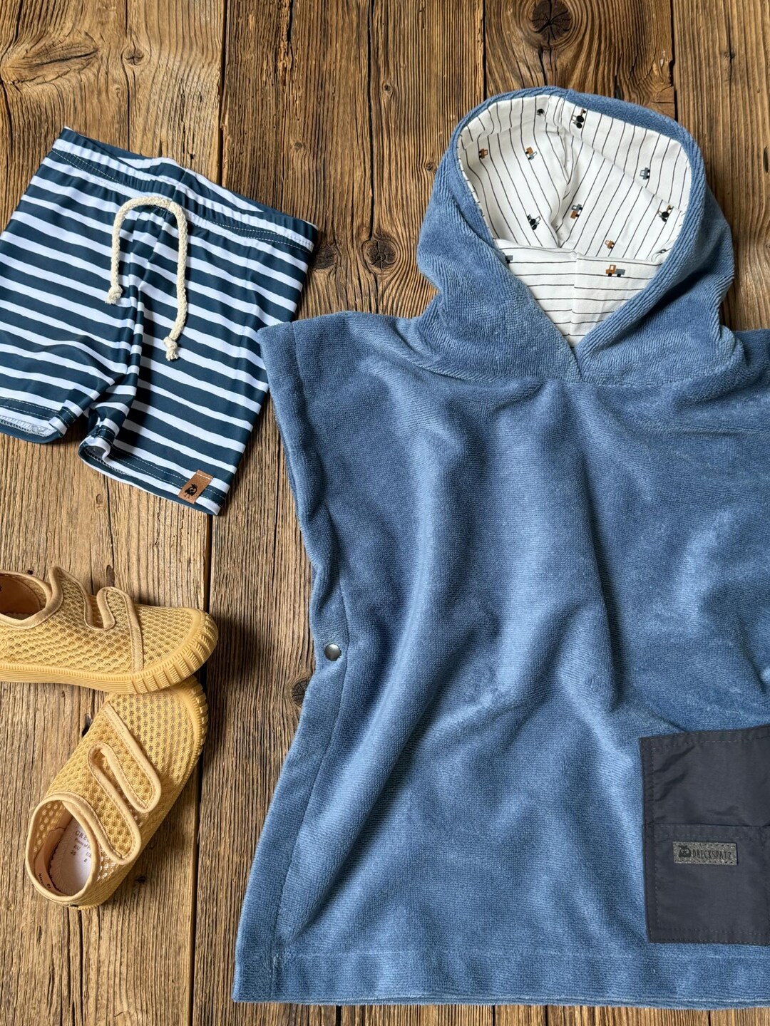 Children's Bamboo Terry Bath Poncho, Blue | Hooded Poncho for Baby Boys ...