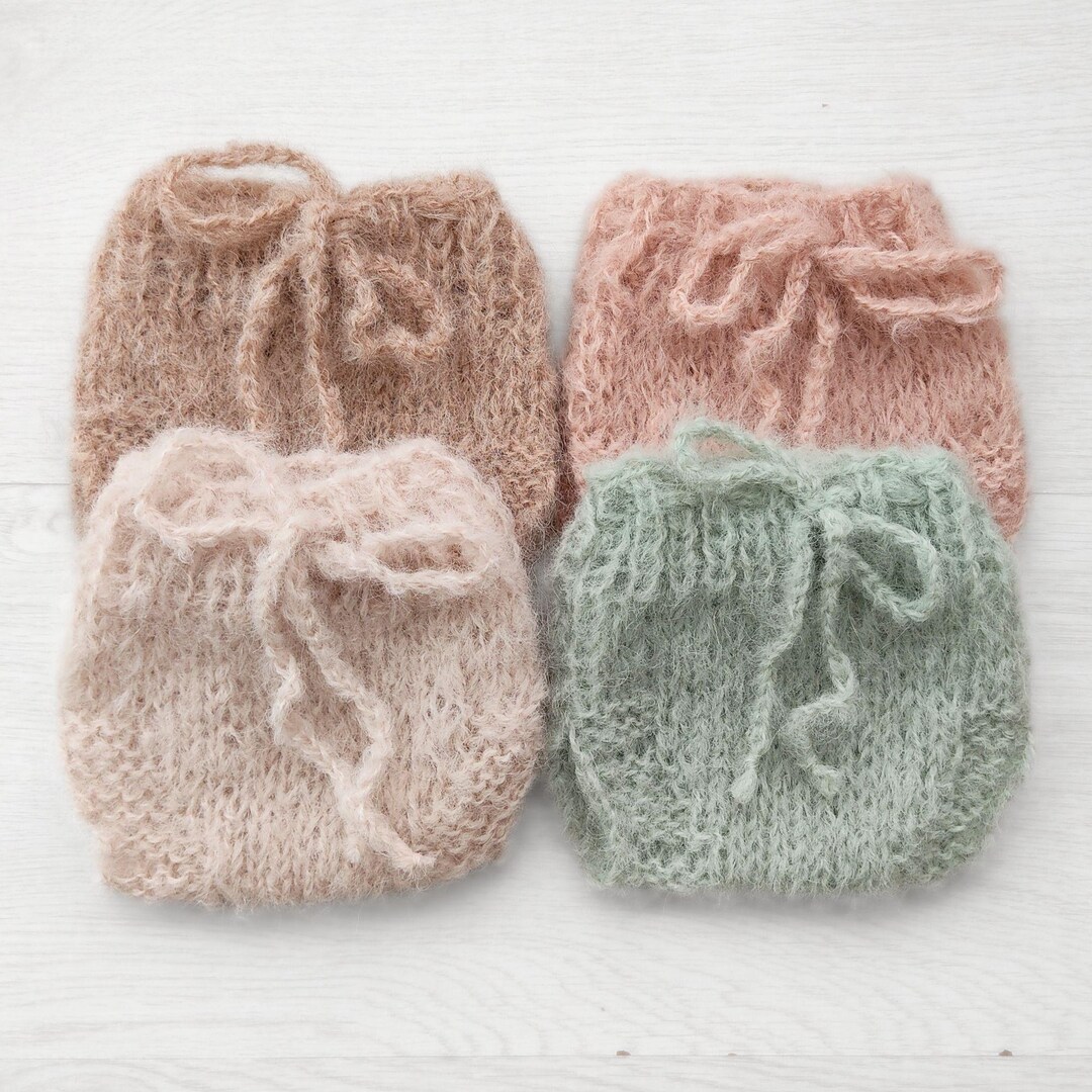 Newborn Knitted Bloomers for Photography, Knit Short Pants Newborn ...
