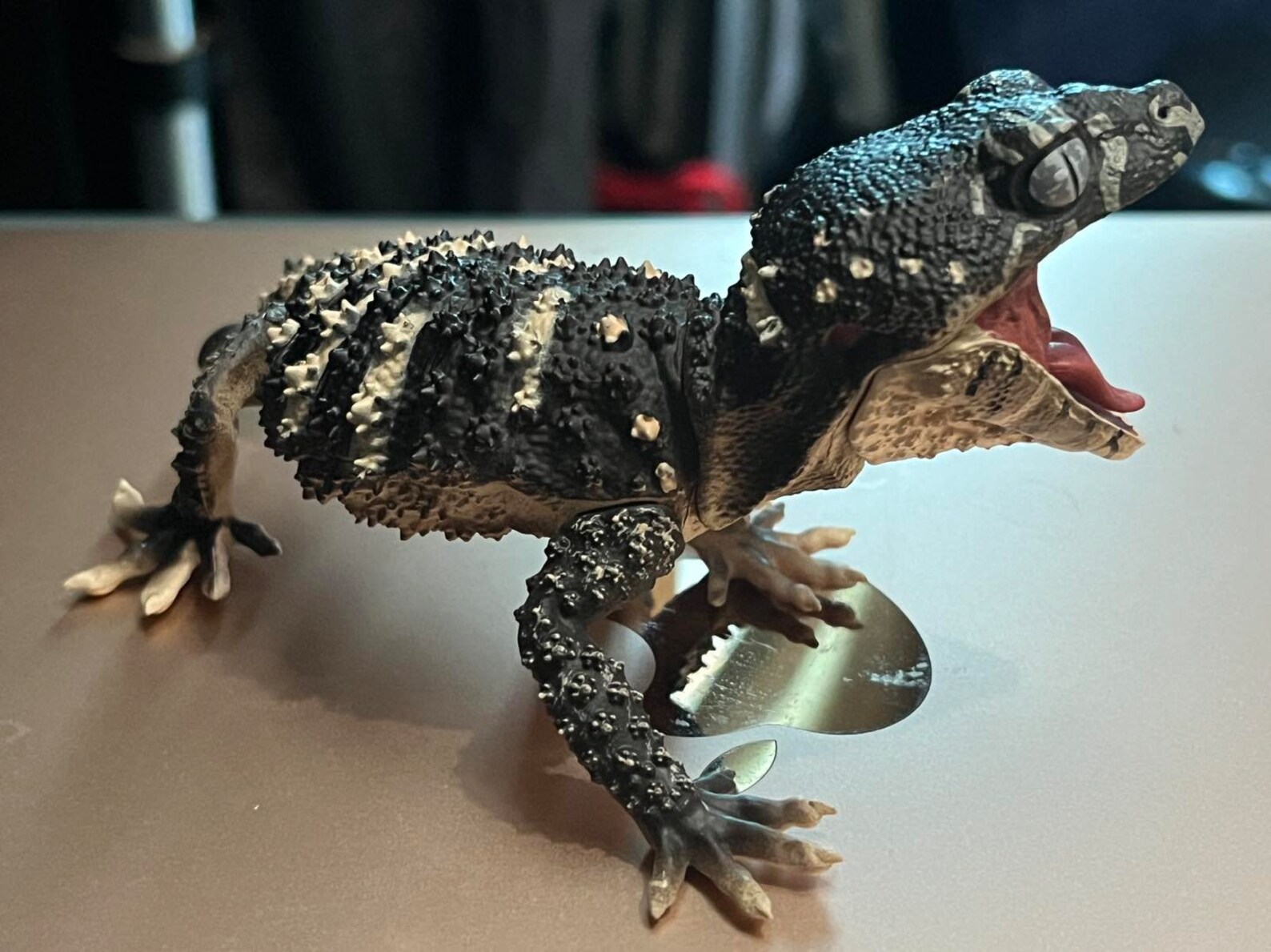 Green Rough Knob-tailed Gecko Lizard PVC Figure Model With Two - Etsy