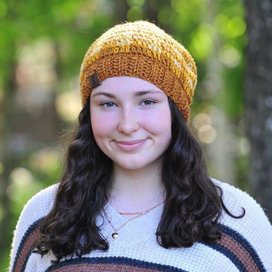 Plaid Slouch Hat, Gold Yellow Toque, Soft Acrylic Yarn, Checkered ...