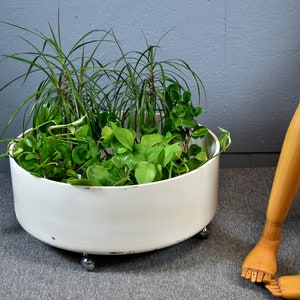 Rollable Flower Box DDR Vario PUR Furniture 70s Space Age Flower Stool ...