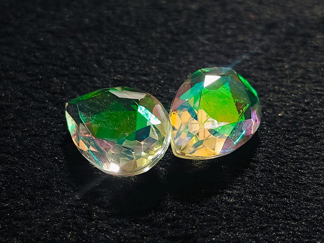Lab Created Peacock Quartz Doublet Gemstone Pair: Rainbow Fire, 10 ...