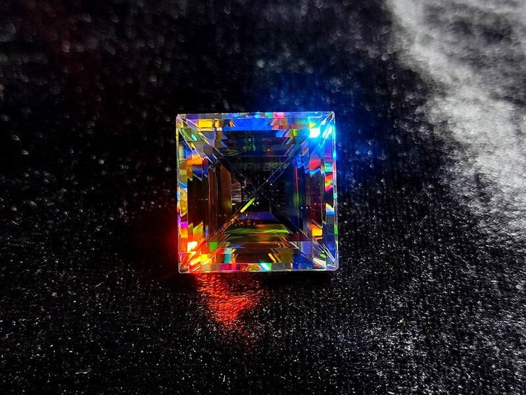 Rainbow Mystic Quartz Gemstone: Faceted Square Pendant (22x22x17mm) - Etsy