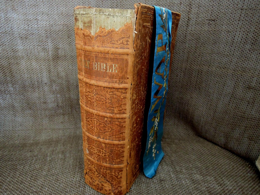 Victorian Holy Bible/antique Holy Bible/victorian Bible Old and New ...