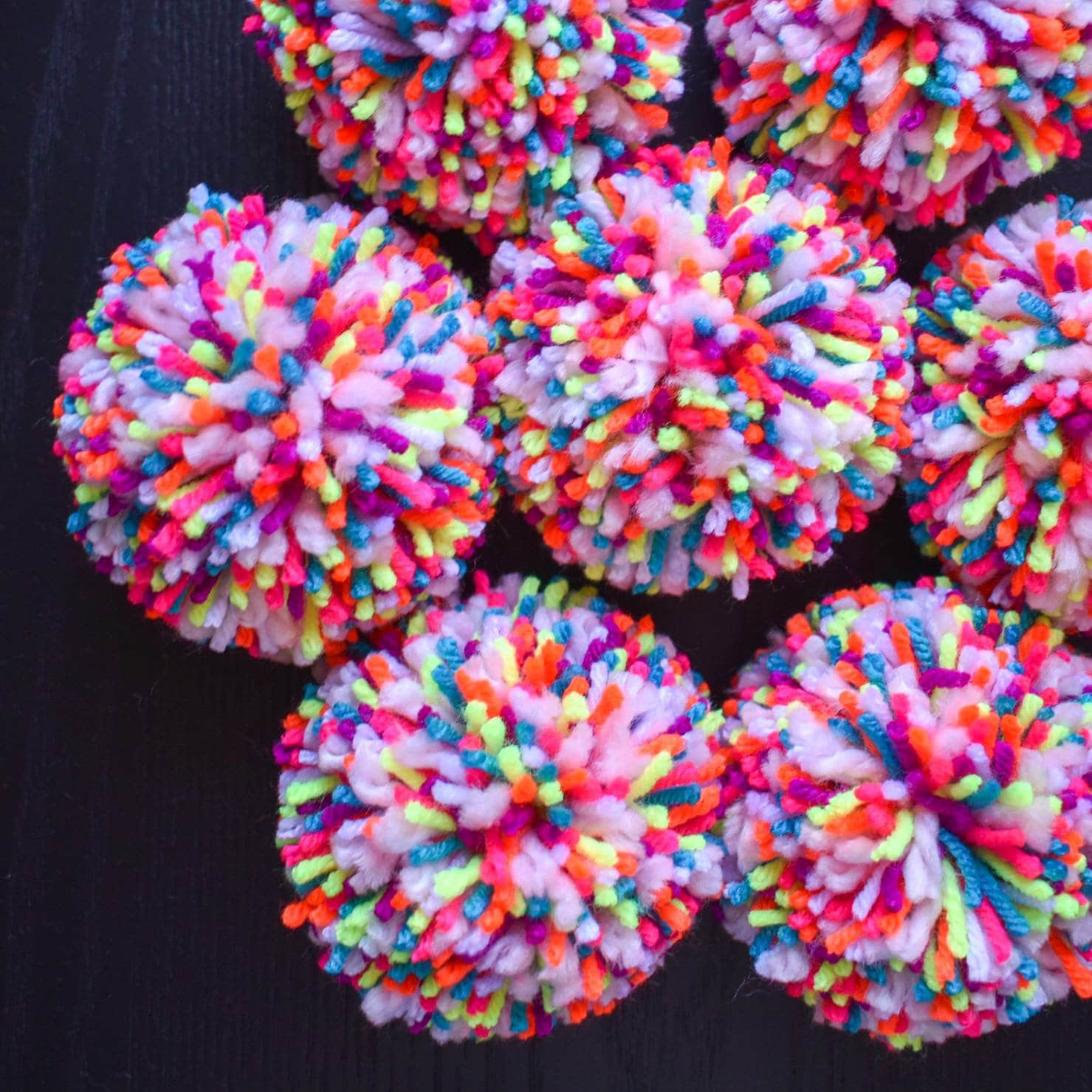 Bright Pom Pom Garland Colorful Chunky Yarn Decor Funky Bright Confetti ...