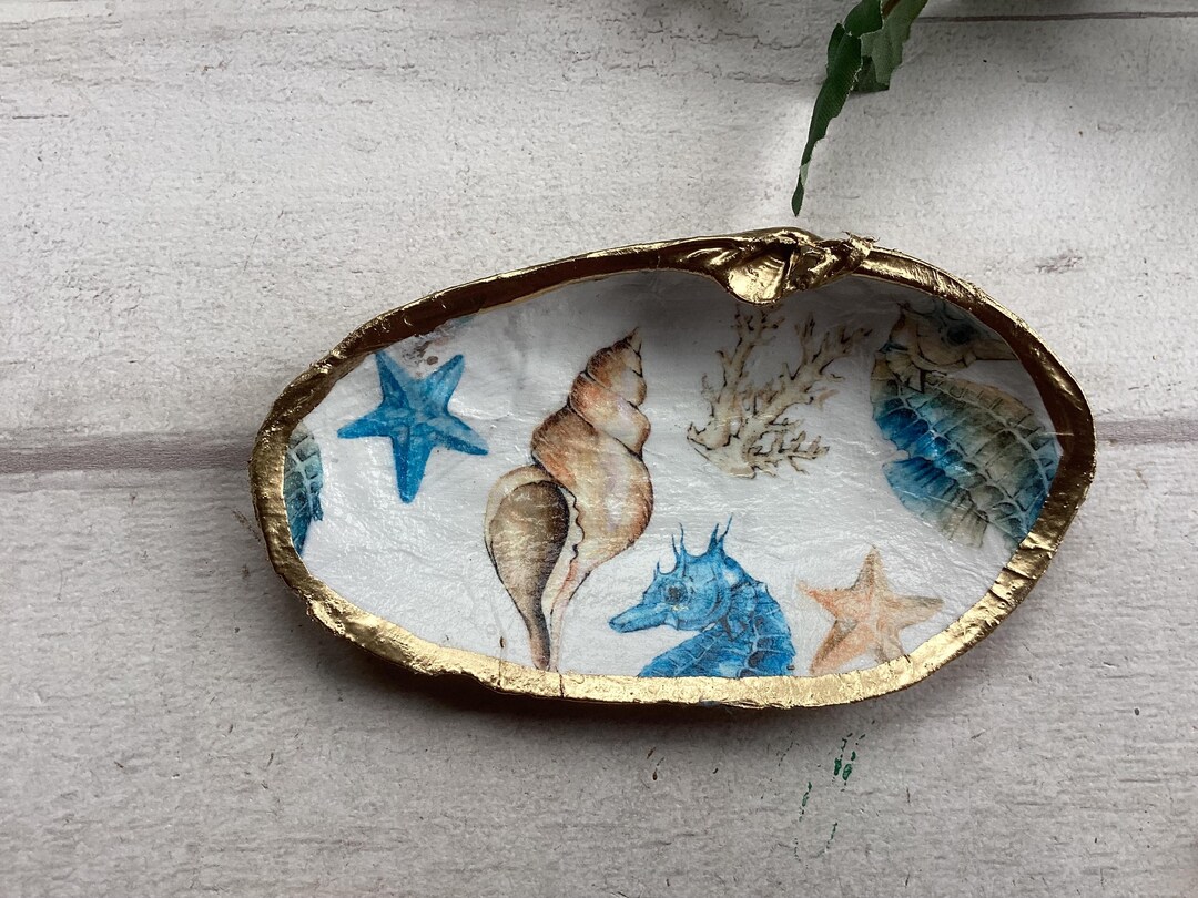Seahorse and Shells Design. Trinket Dish. Gold Leaf Sand Gaper Shell ...