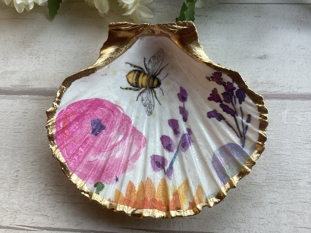 Gold Leaf Bee Scallop Shell Jewelry Dish: Floral Trinket Holder - Etsy