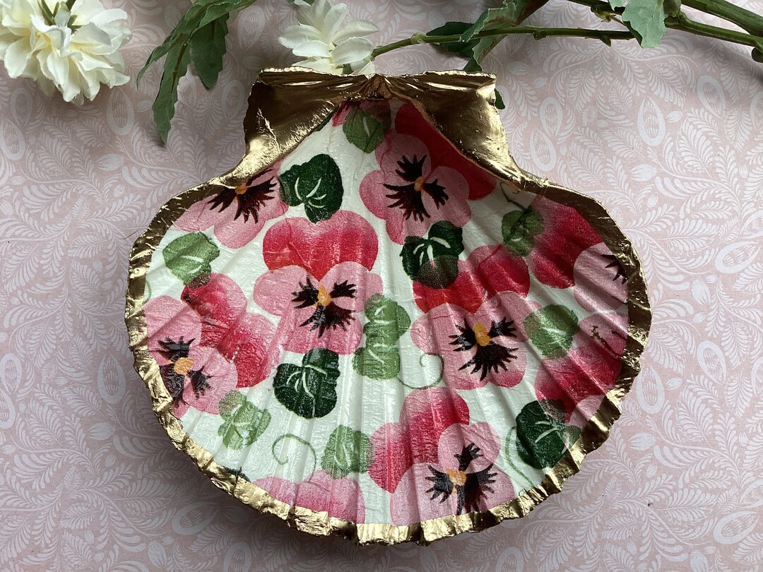 Emma Bridgewater Pansies Scallop Shell Jewelry Dish: Gold Trinket ...