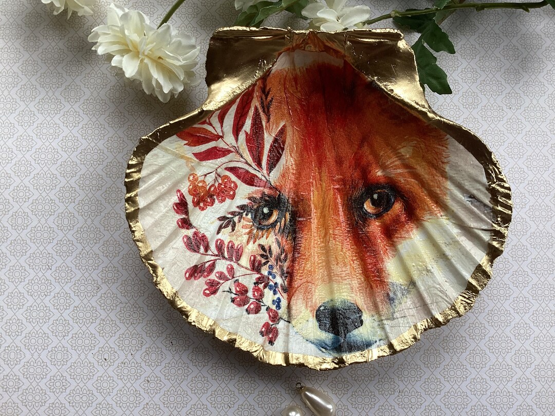 Sly Fox Shell Jewellery Dish. Gold Jewellery Dish. Potpourri Dish. Fox ...