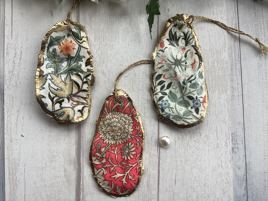 William Morris Oyster Shell Hanging Decorations: Gold Gilded Trio - Etsy