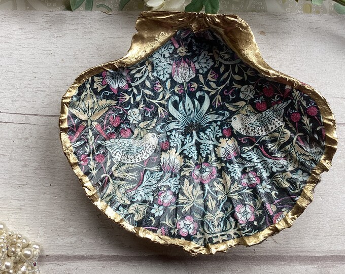 William Morris Strawberry Thief Design. Shell Jewellery Dish. Gold ...