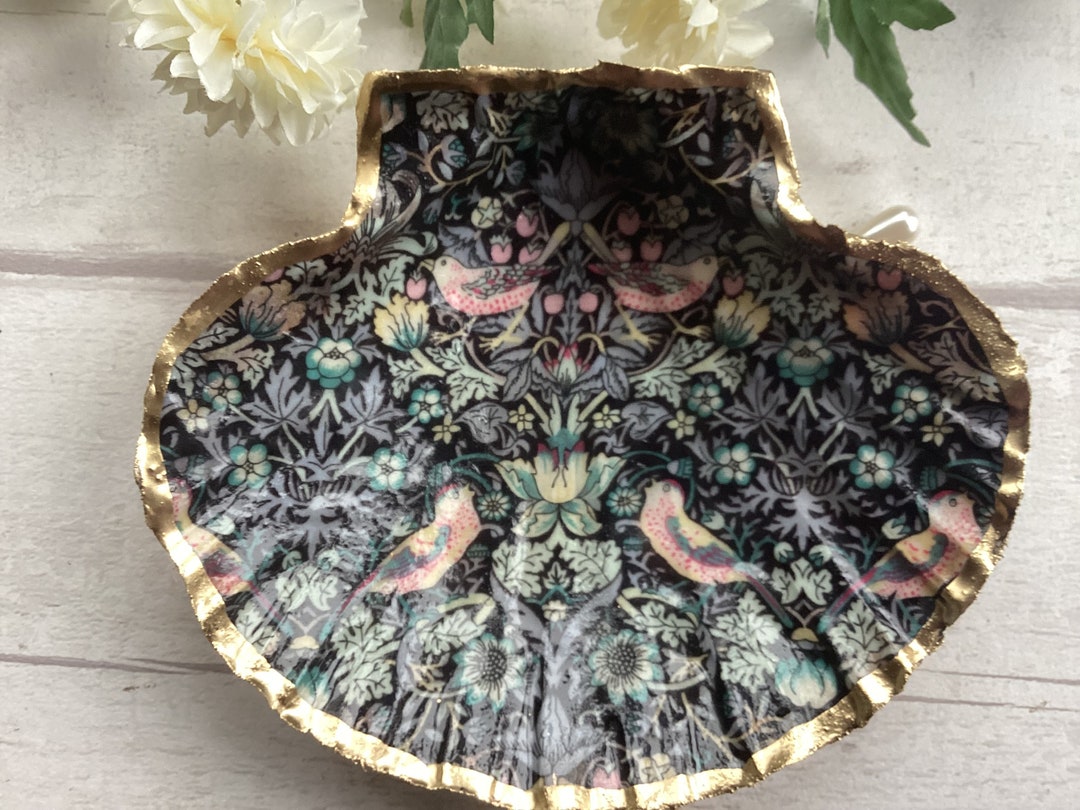 William Morris Strawberry Thief Design. Shell Jewellery Dish. Gold ...