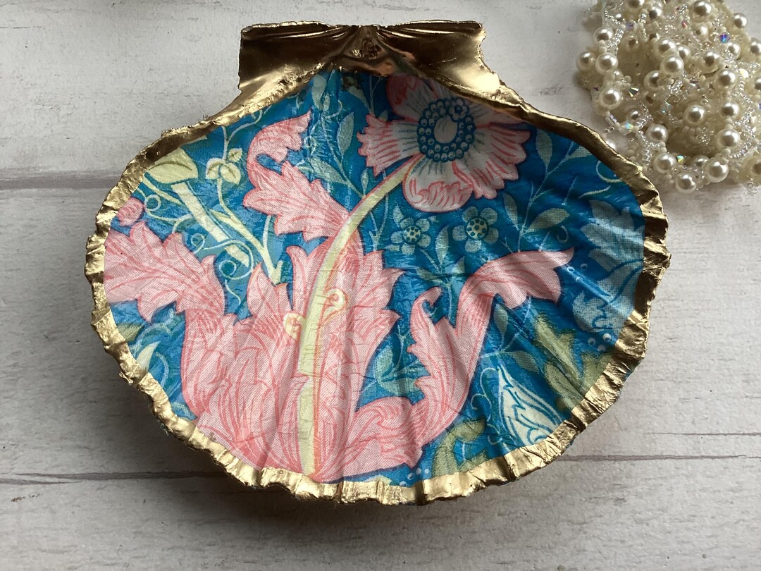 William Morris Compton Design. Shell Jewellery Dish. Gold Jewellery ...
