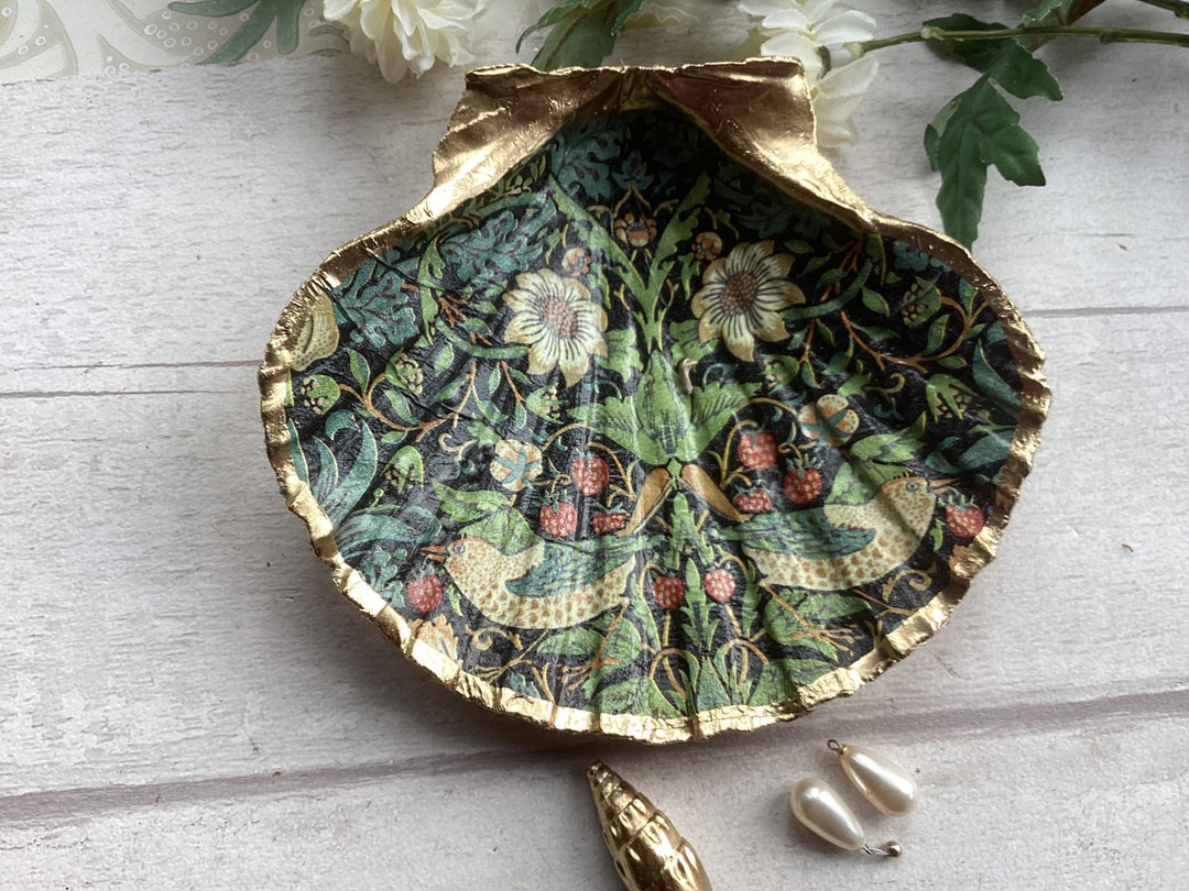 William Morris Strawberry Thief Design. Shell Jewellery Dish. Gold ...