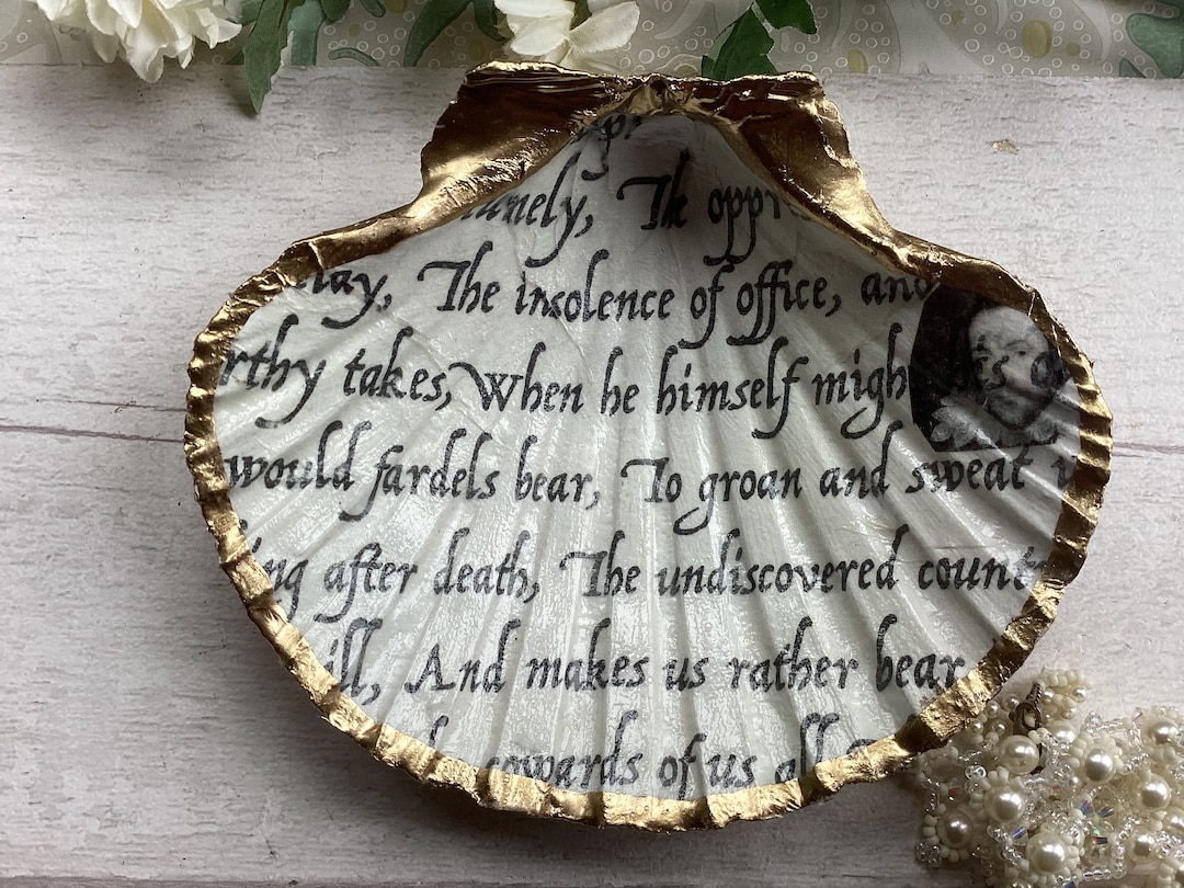 William Shakespeare Design. Hamlet Words. Fathers Day Gift Large ...