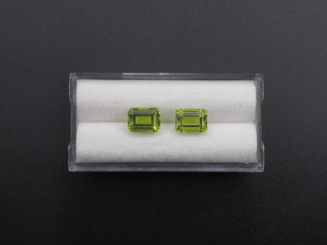 Peridot Rectangle Shape 8x6 Mm Matching Pair Approximately 2.80 Carat ...