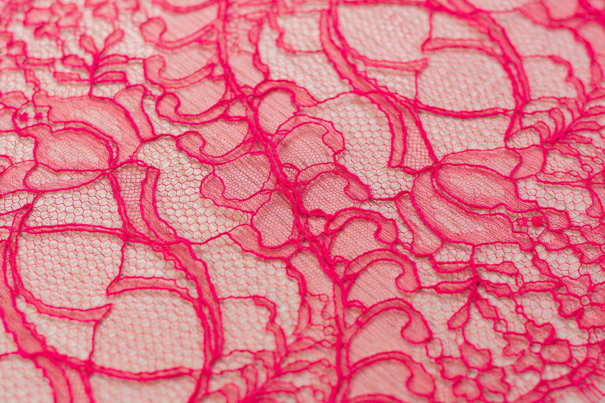 Encaje rosa, Encaje Chantilly, Encaje francés, Encaje nupcial, Encaje ...