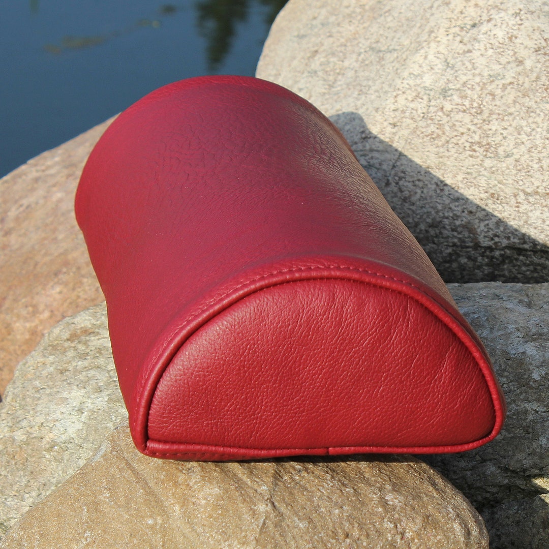 Leather Neck Half Roll From 30 X 7.5 X 15 Cm With Foam Filling Neck ...