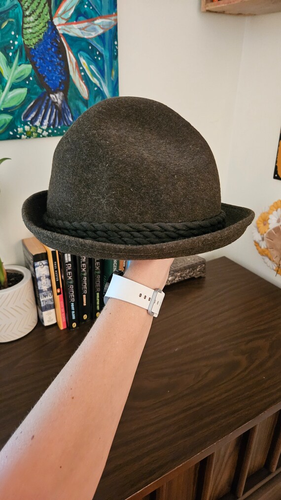 Vintage 1950s Green Felt Bowler Hat with Rope Detail - Gem