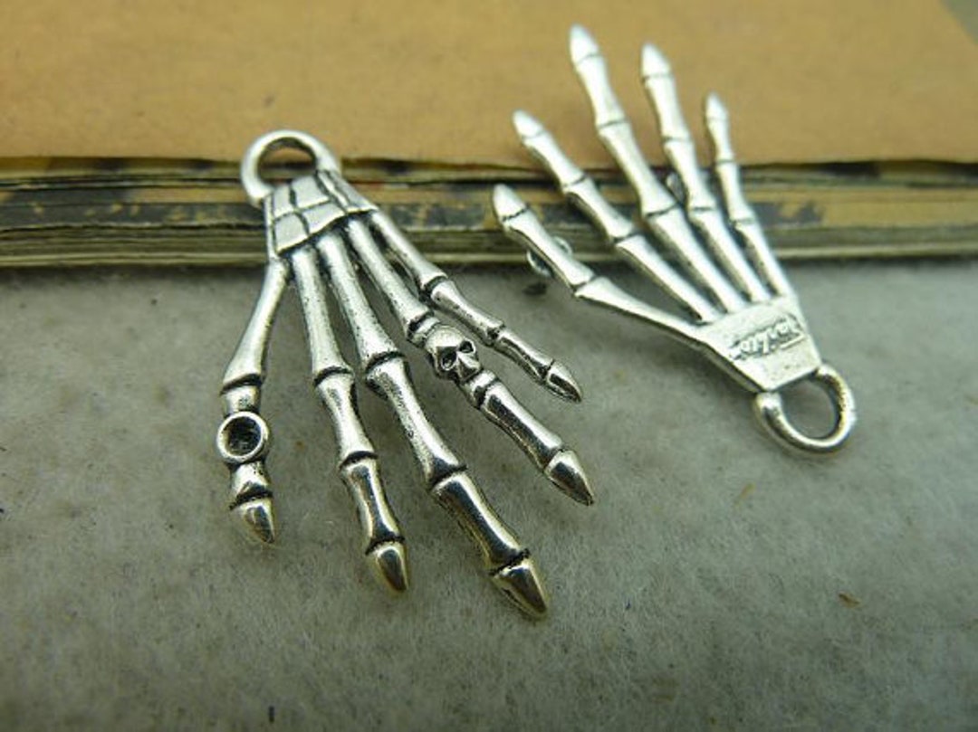 10pcs Skull Skeleton Hand Charms Pendant 20x35mm Antique Silver DIY ...