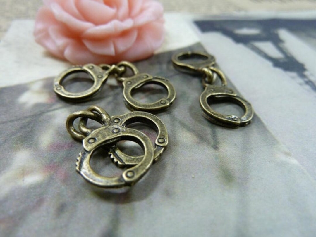 10pcs Handcuffs Charms 11x30mm Antique Bronze DIY Jewelry Making Base ...