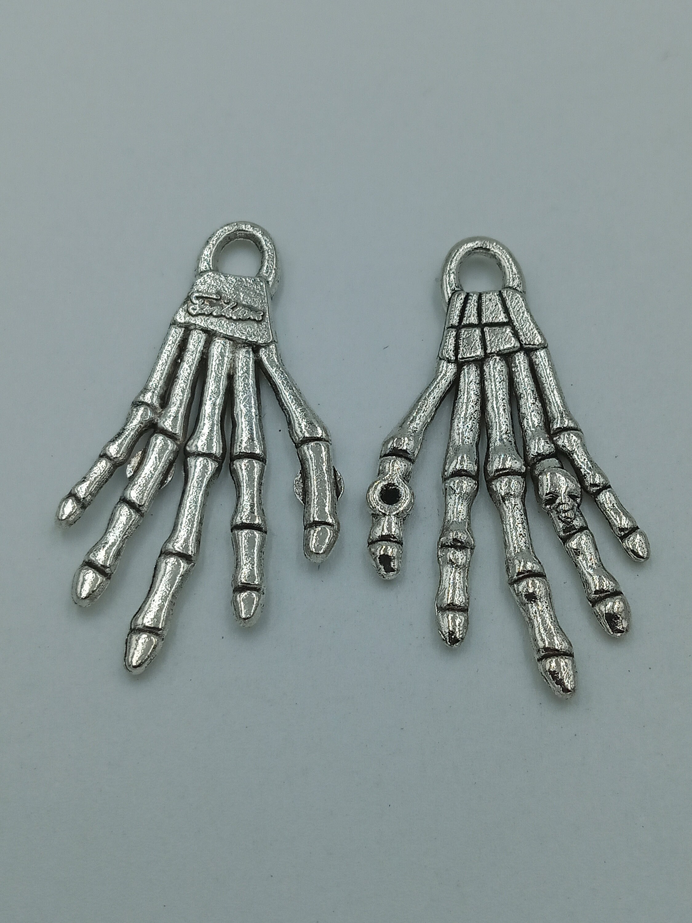 10pcs Skull Skeleton Hand Charms Pendant 20x35mm Antique - Etsy