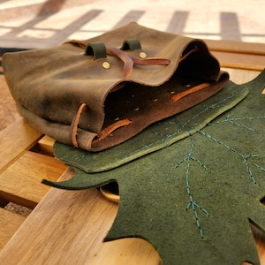 The Original Maple Leaf Belt Bag Pattern Tutorial - Elven Hip Bag - DIY ...