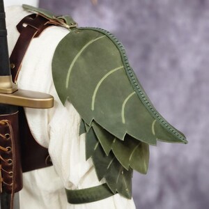 Leather Pauldrons Shoulder Armor 2 Pack Templar Knight and Fairy Armor ...