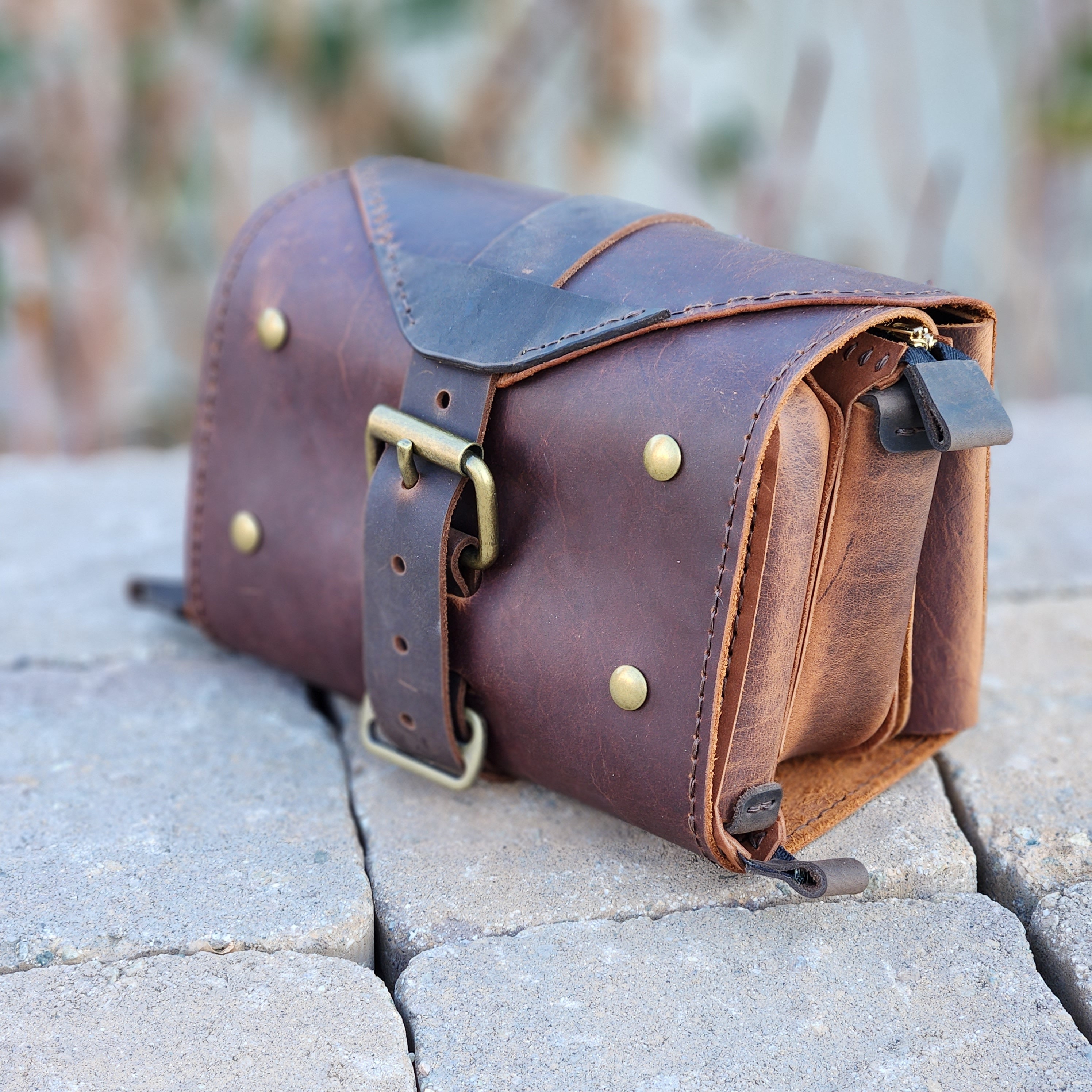 Roll-up Dopp Kit Leather Pattern Tutorial - Leather Roll up Bag PDF ...