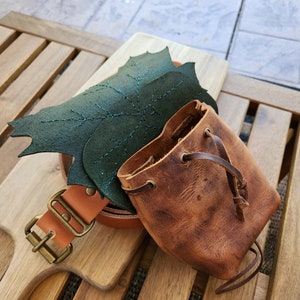 Small Maple Leaf Bag Pattern Tutorial - Hip Bag - Belt Body Purse ...