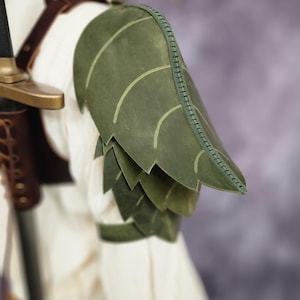 Leather Pauldrons Shoulder Armor 2 Pack Templar Knight and Fairy Armor ...