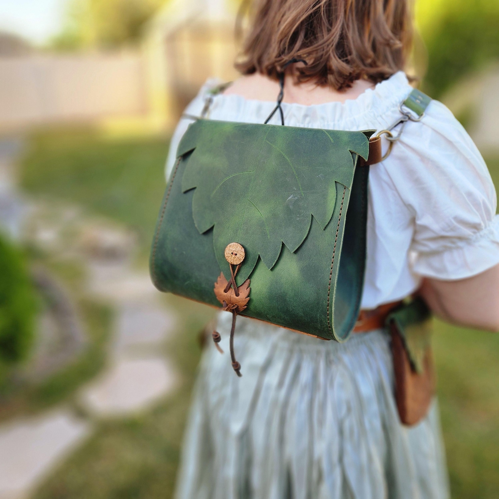 Fairy Leaf Backpack | DIY PDF Pattern & Tutorial - Elven Backpack - Ren ...