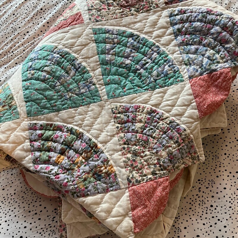 Vintage Fan Quilt - Etsy