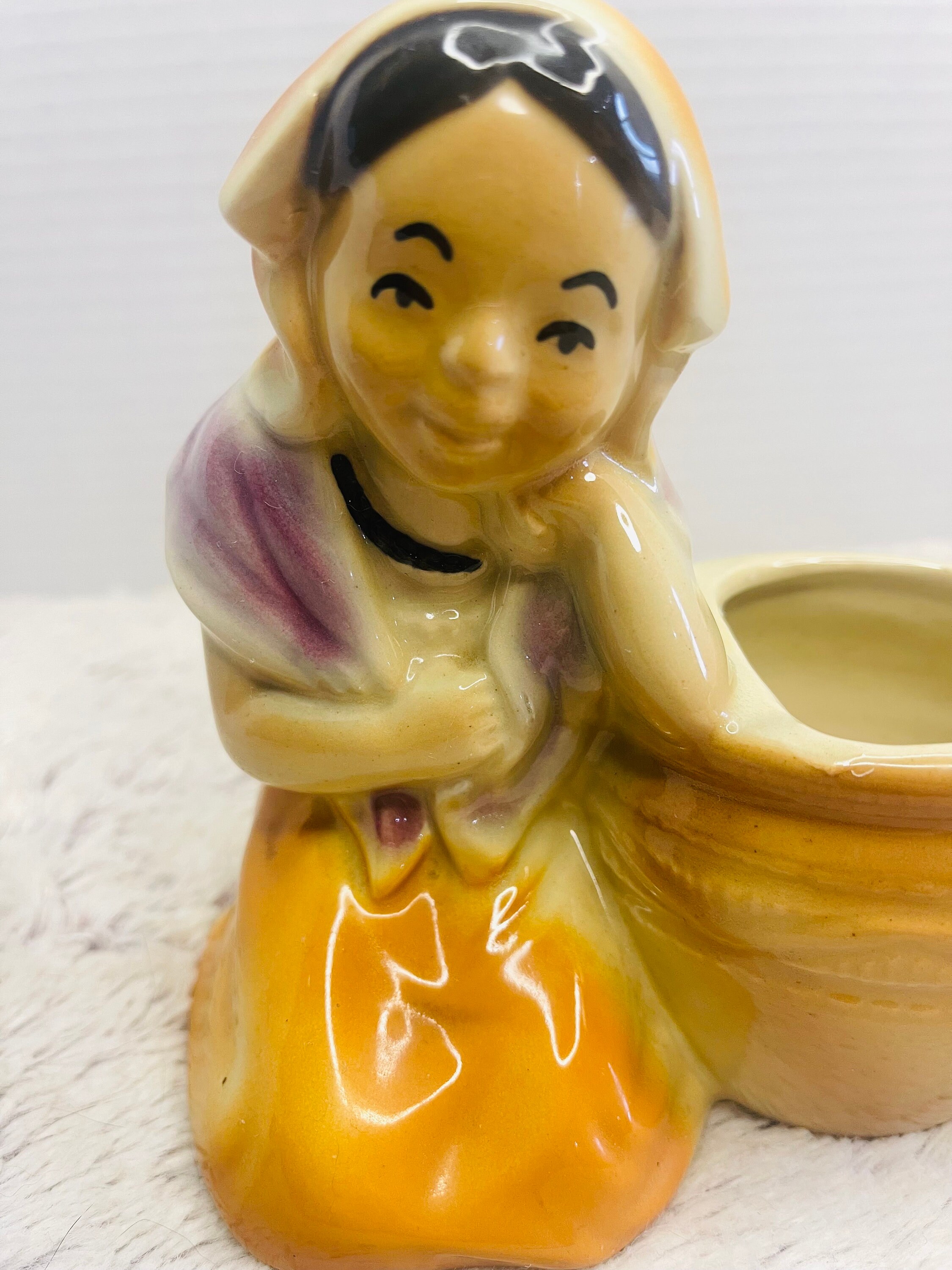 Shawnee Pottery Lady With Basket Planter, Floral Vase USA - Etsy