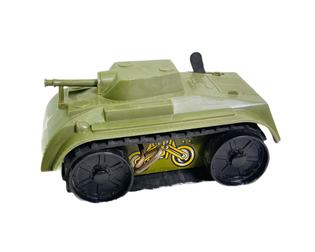 MARX Climbing, Fighting Tank Windup Toy Marx Wind-up Friction Army Tank ...