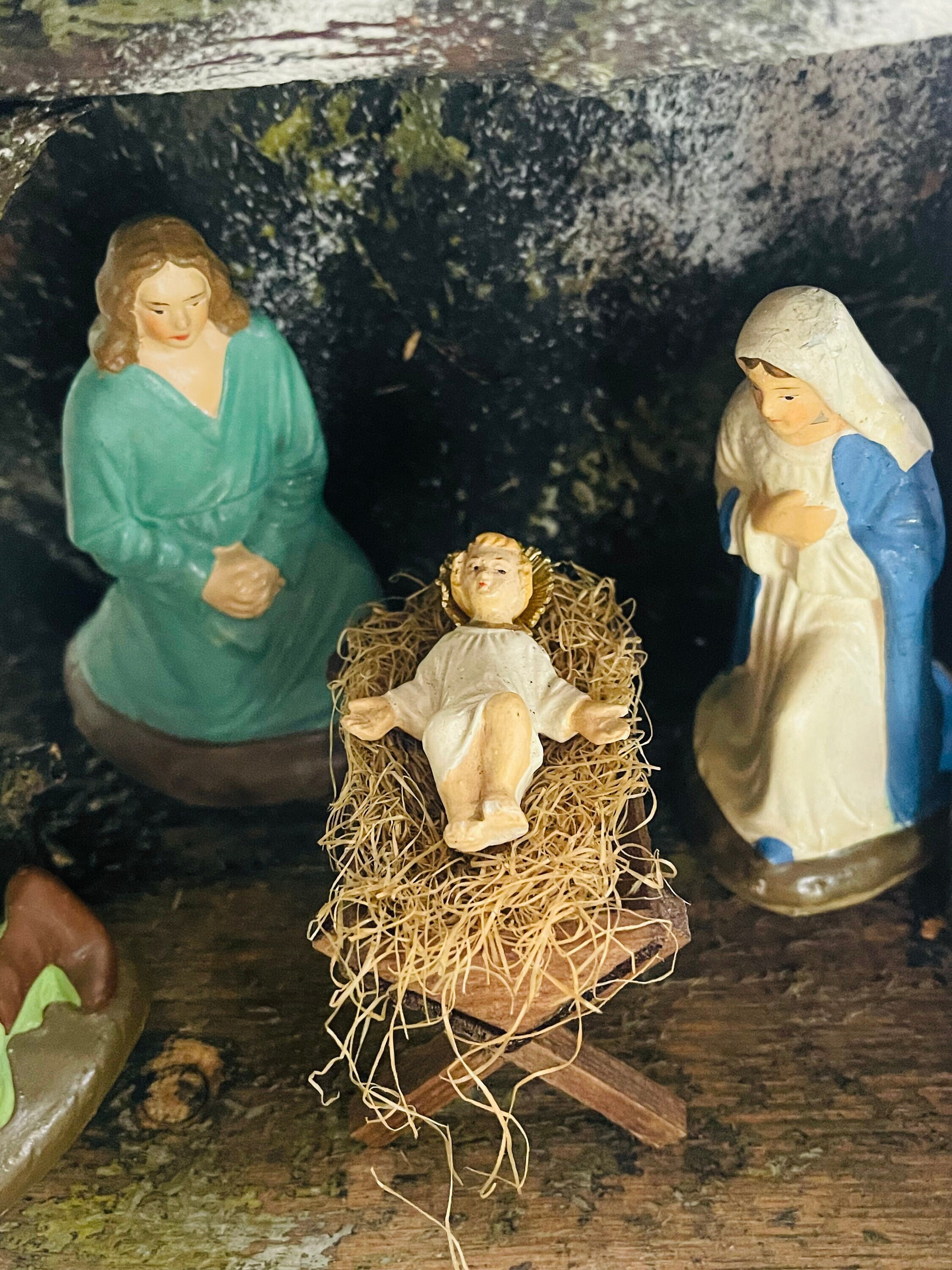 1920s-1930s German Paper Mache/crèche Nativity Set With Wooden Stable ...